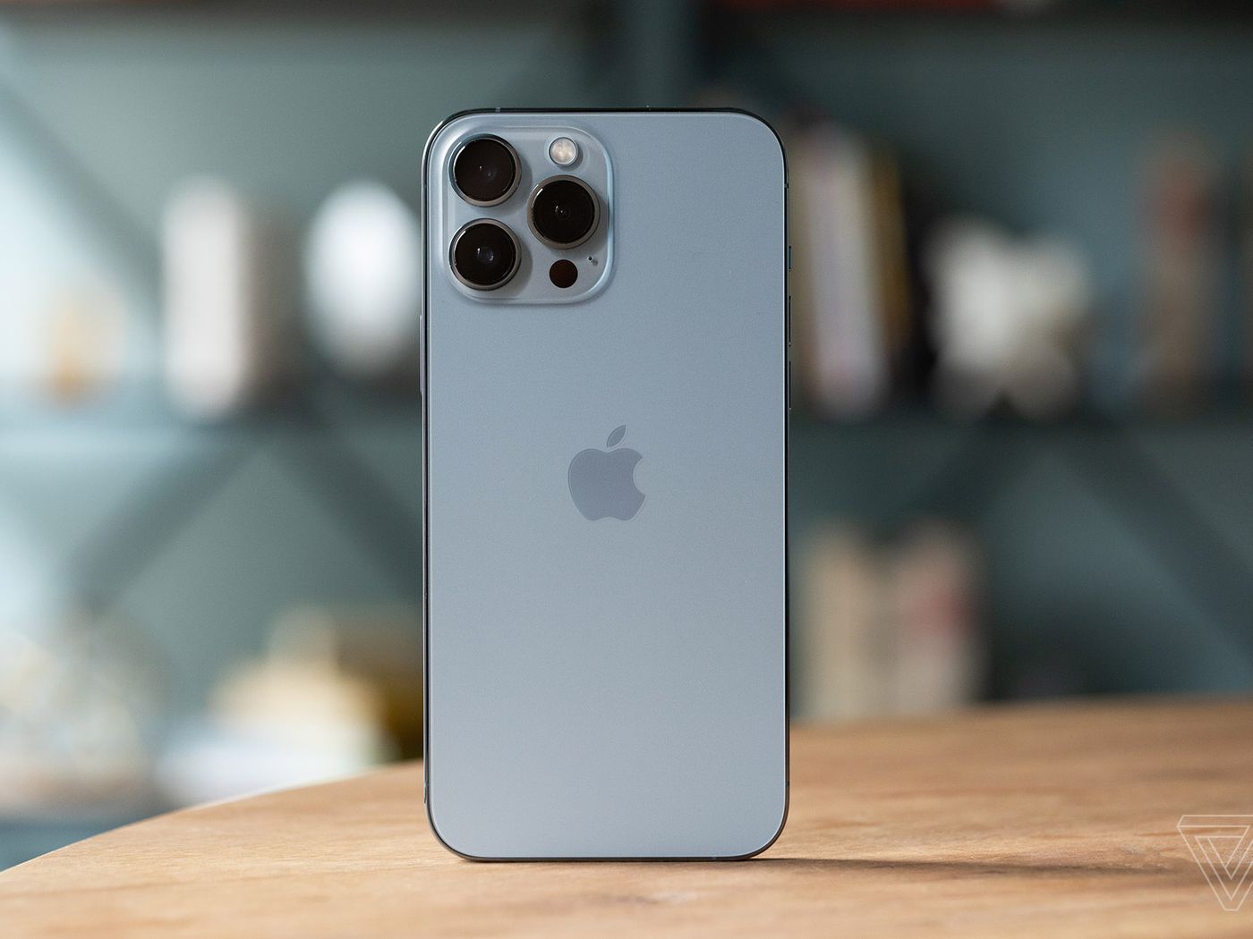 Comparison of Mobile Phones Types - PMILT